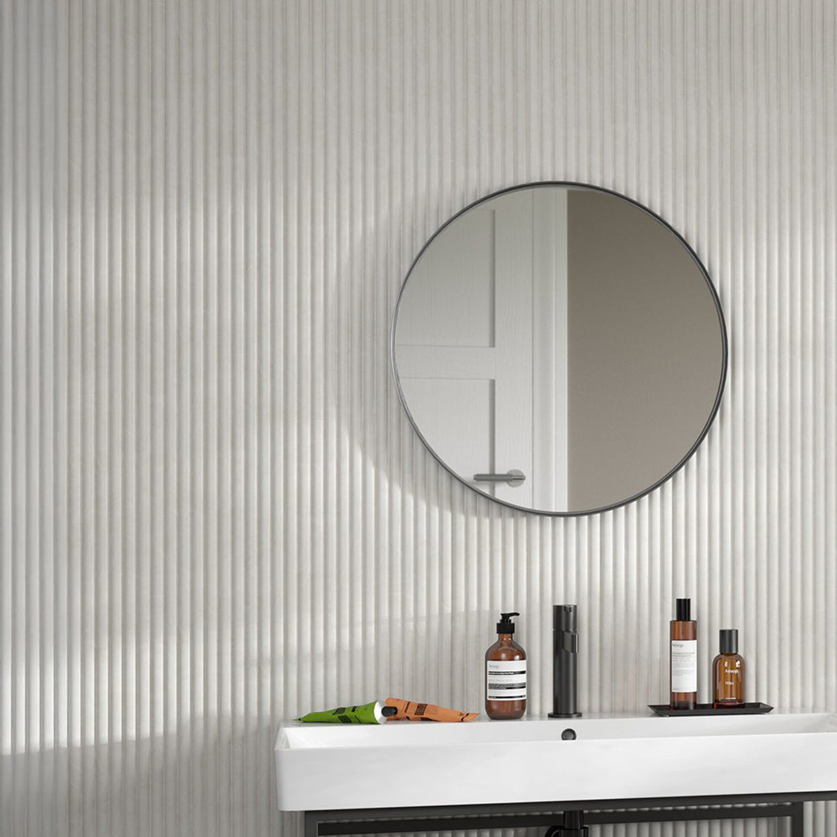 Reeded Waterproof White Marble Panel | Naturewall