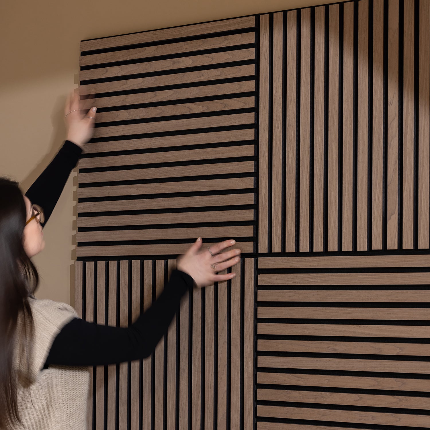 SlatWall Mini Walnut Wood Panel | Naturewall