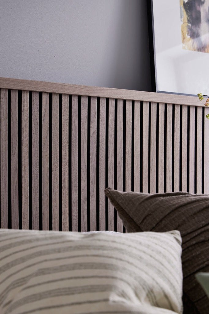 SlatWall Top Trim Walnut | Naturewall